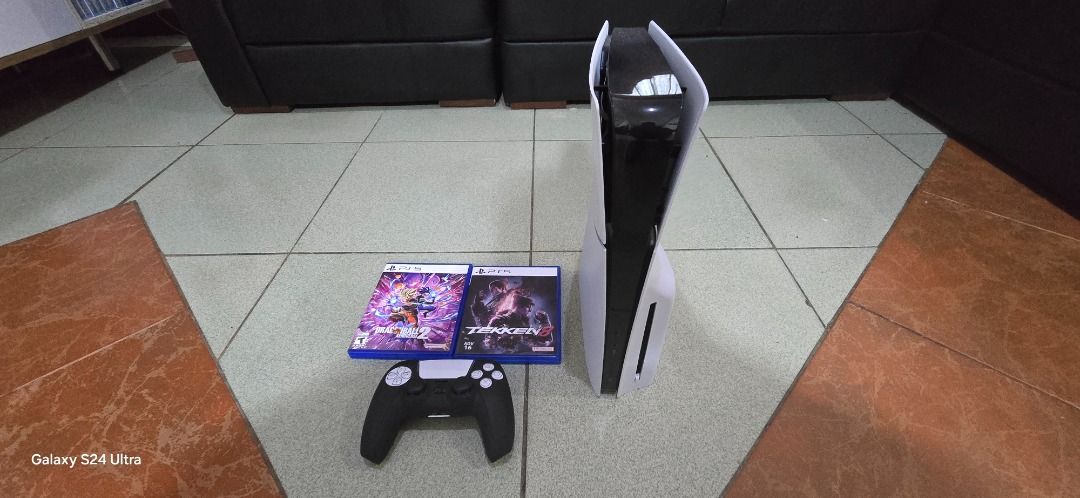 Ps5 slim disc ver. with box (cfi-2018), Video Gaming, Video Game ...