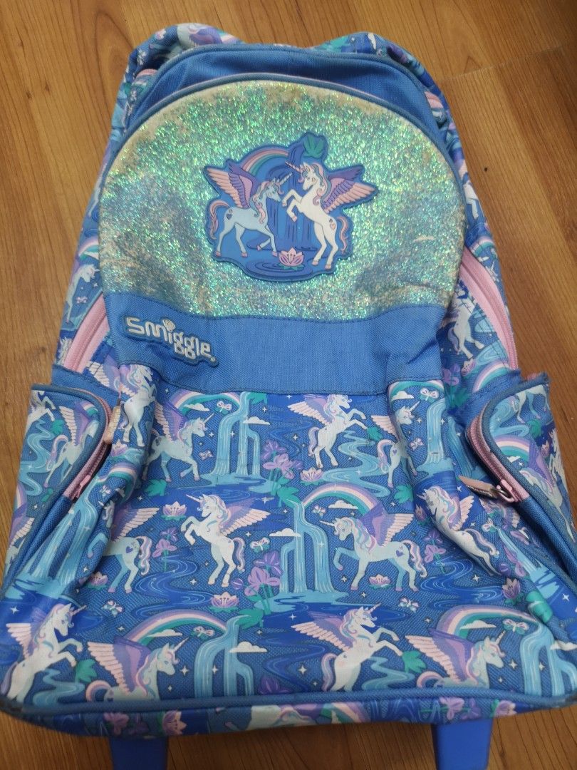 Smiggles trolley bag, Babies & Kids, Babies & Kids Fashion on Carousell