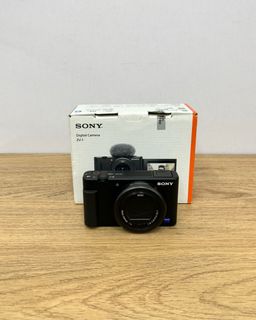 Sony ZV-1 Digital Camera ZV1 (98% Like New with Box) Black, Photography ...