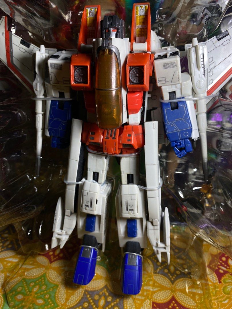 TRANSFORMERS : Robot In Disguise (Decepticon : MASTERPIECE STARSCREAM ...