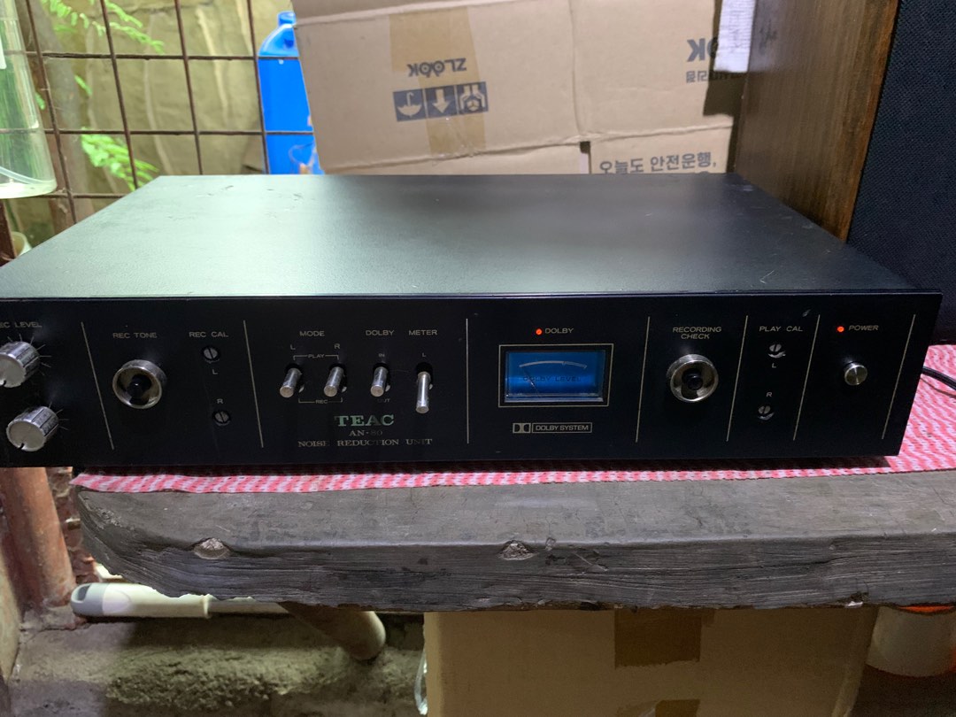 VINTAGE TEAC NOISE REDUCTION UNIT AN-80 (1972) AC 110-240 VOLTS 50/60 ...
