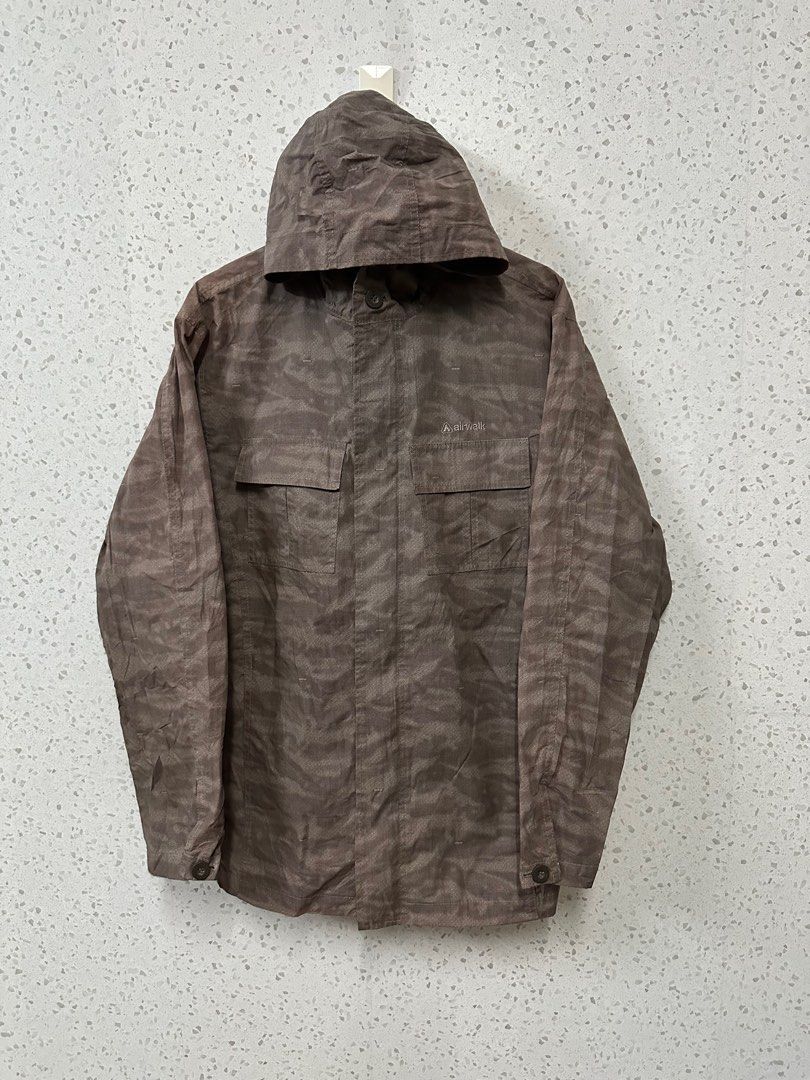 Airwalk Hooded Jacket, Men's Fashion, Coats, Jackets and Outerwear on ...