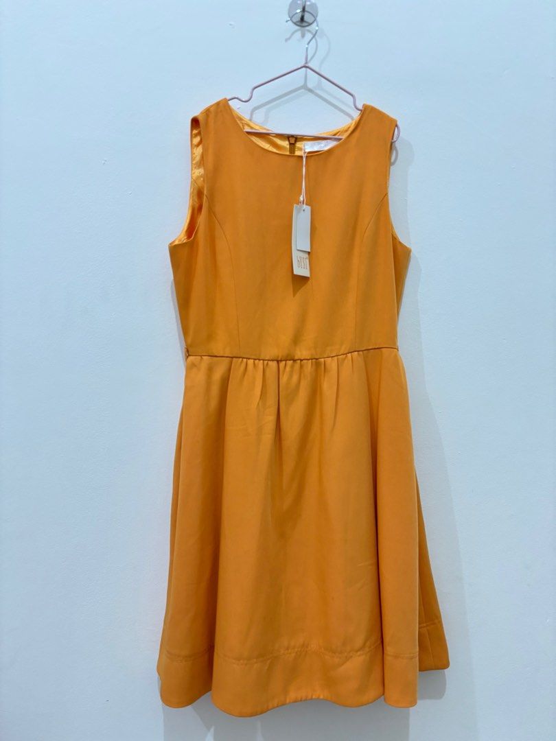 BYSI midi dress kuning BUKAN ZARA MANGO UNIQLO LOVE BONITO, Fesyen ...