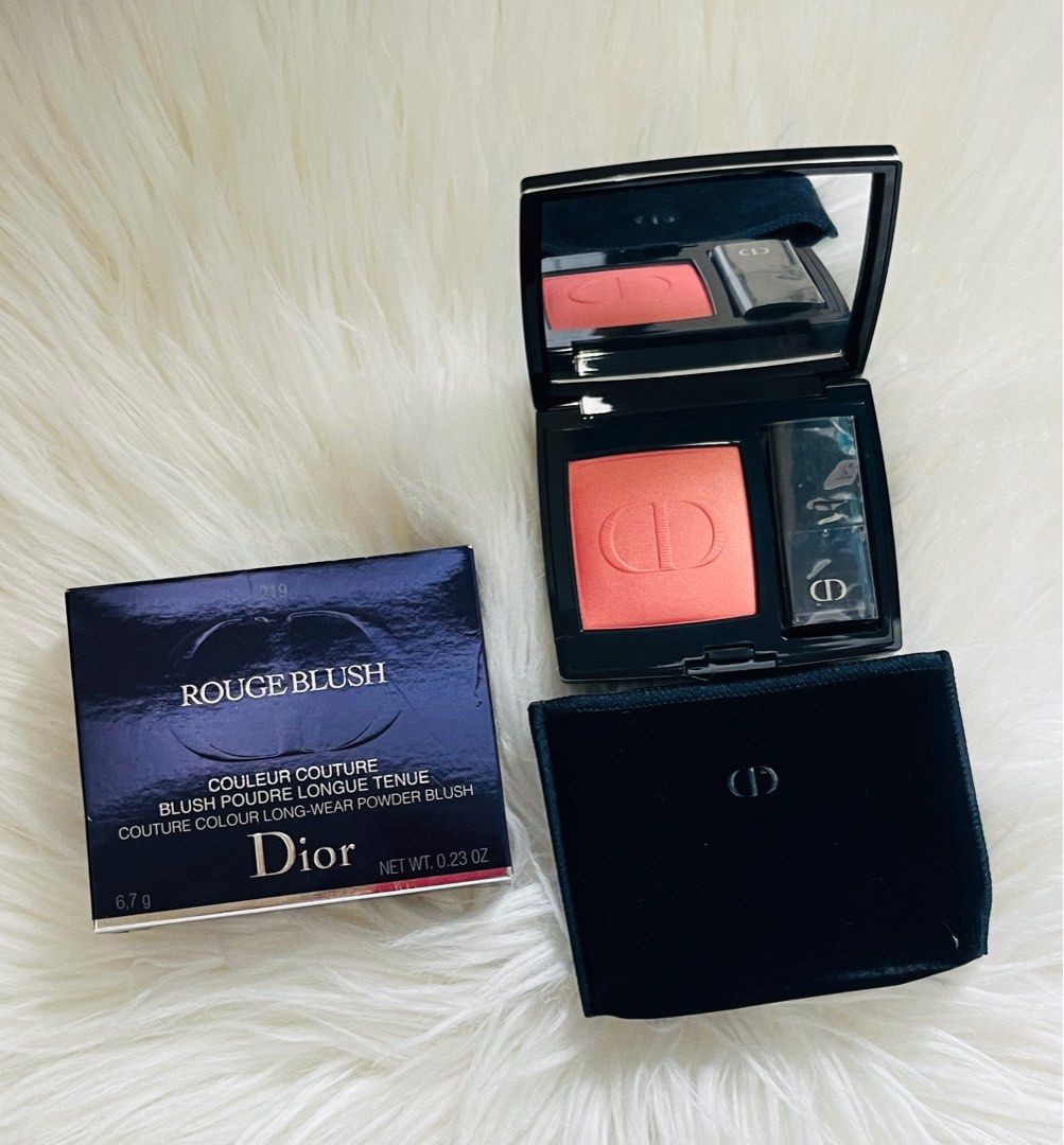 D ROUGE BLUSH POWDER, Beauty & Personal Care, Face, Makeup on Carousell