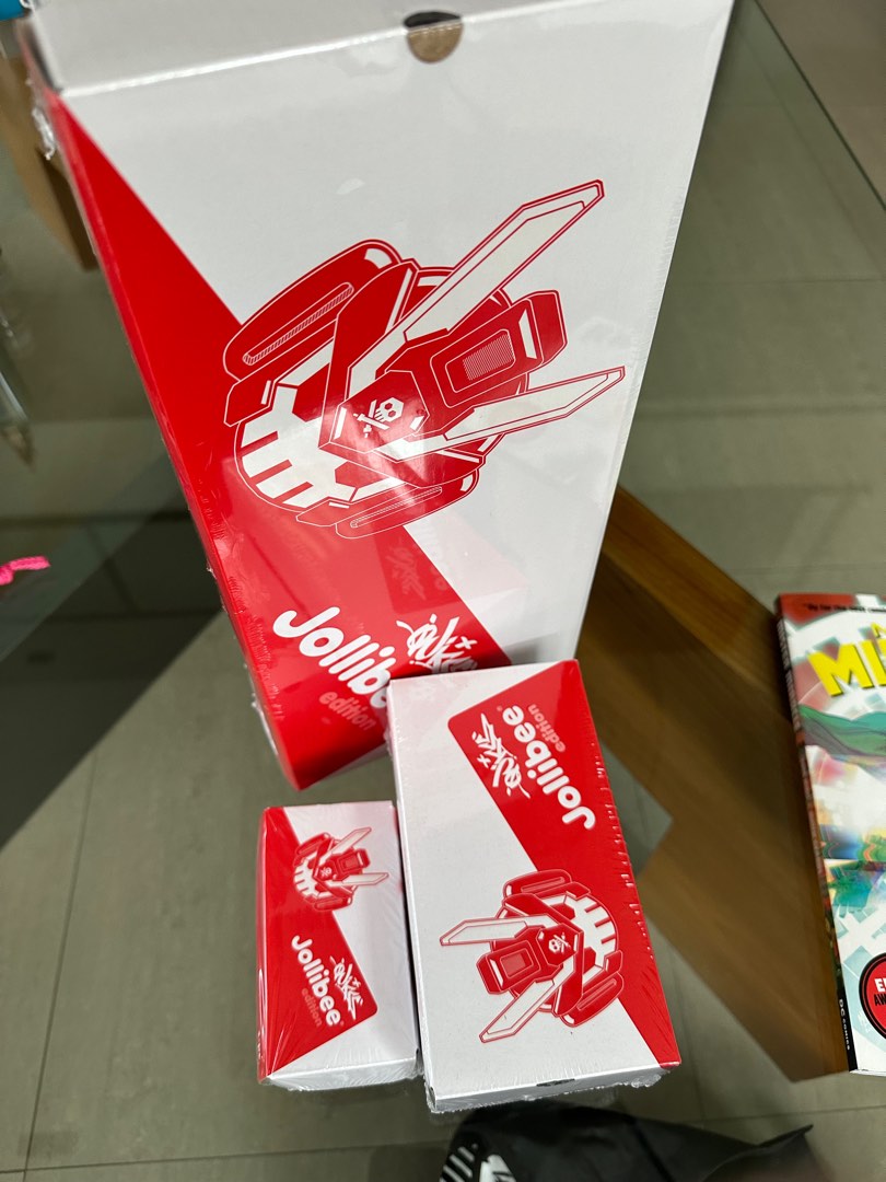 jollibee jolliteq quiccs set of 3, Hobbies & Toys, Toys & Games on ...