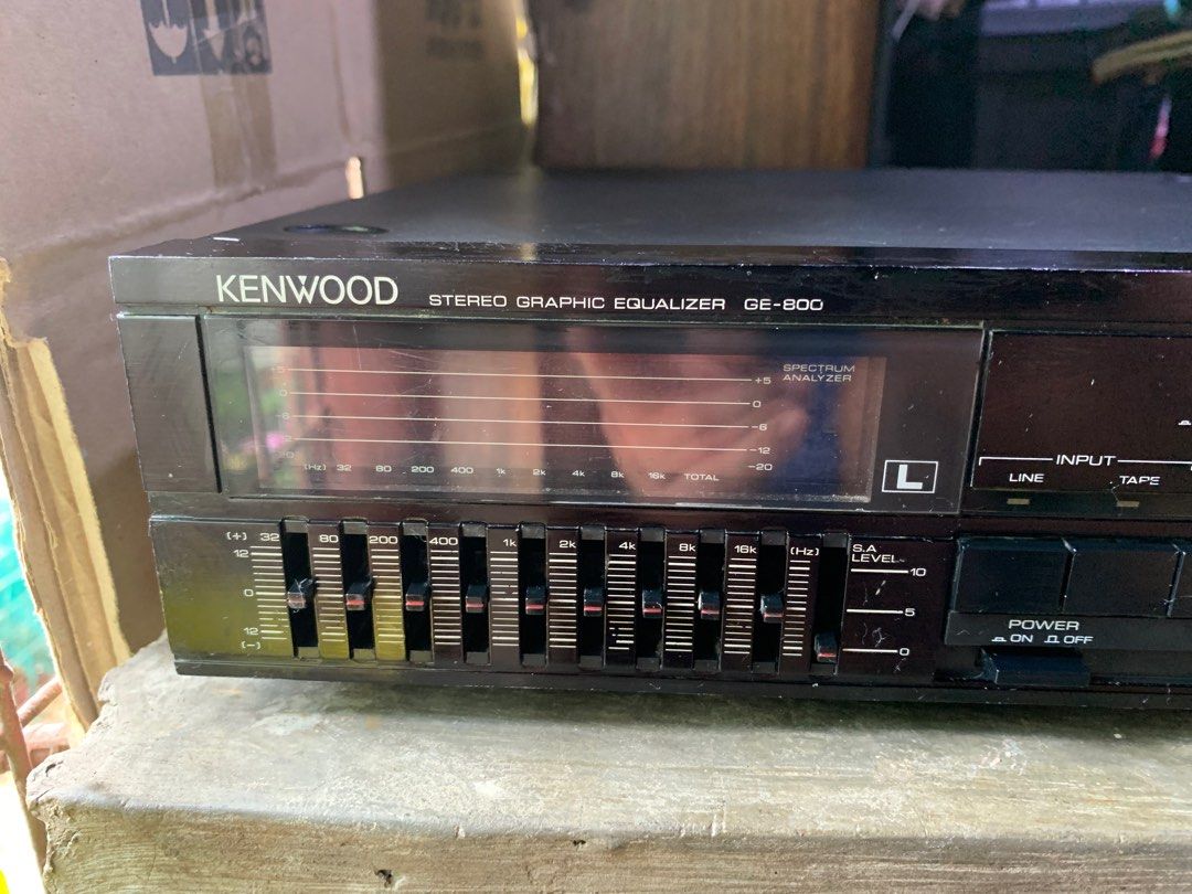 KENWOOD STEREO GRAPHIC EQUALIZER GE-800 AC 110-220 VOLTS 50/60 HZ 20 ...