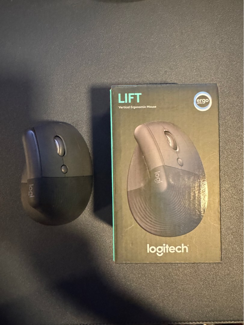 Logitech Lift Vertical Ergonomic Ergo Mouse [Like New!], Computers ...