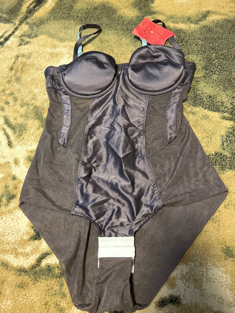 2025 Lovable Full body girdle UW bra with foam size 34B, Women's ...