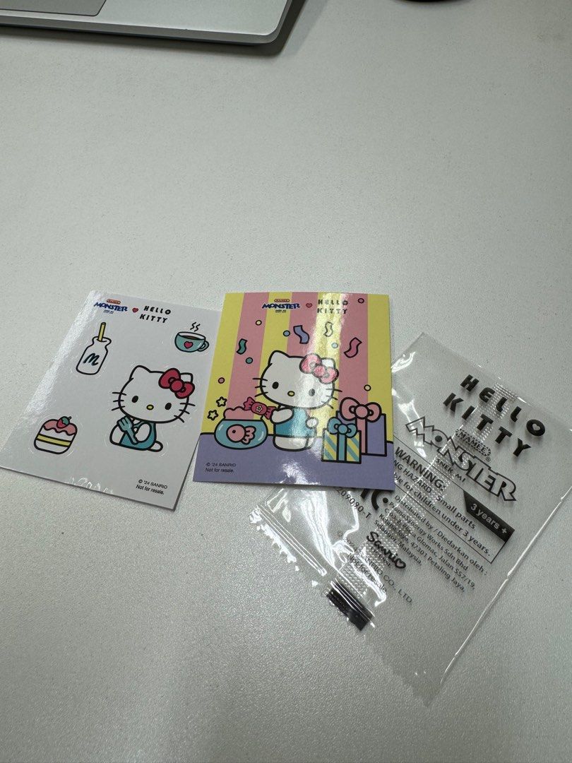 Mamee x Hello kitty card & stickers (2 sets), Hobbies & Toys ...
