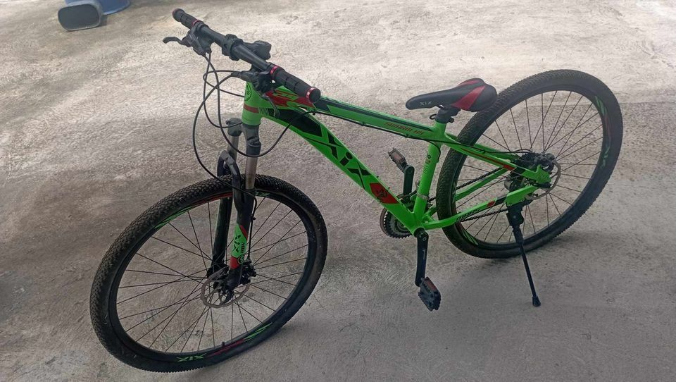 MOUNTAIN BIKE XIX SWARM H9 29er SHIMANO HYDRAULIC ALLOY MTB, Sports ...