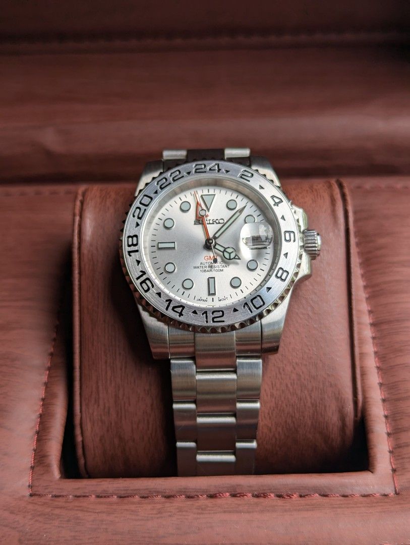 Seiko Mod Custom Explorer GMT NH34, Men's Fashion, Watches ...