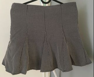 Skrit, Women's Fashion, Bottoms, Skirts on Carousell