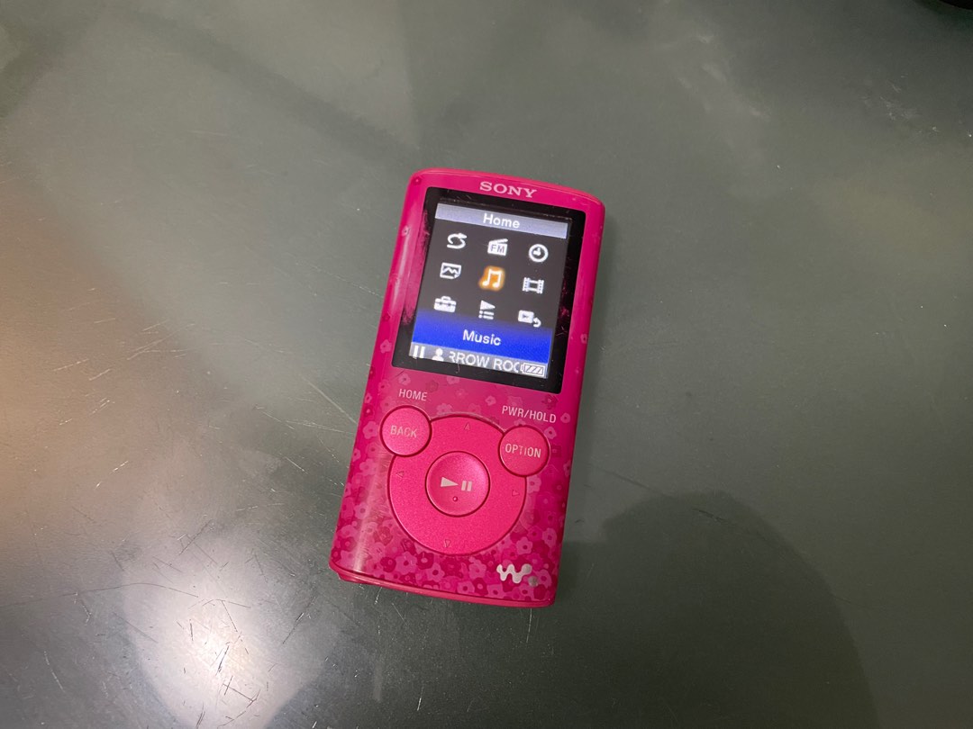 Sony Walkman mp3 Player, Mobile Phones & Gadgets, Other Gadgets on ...