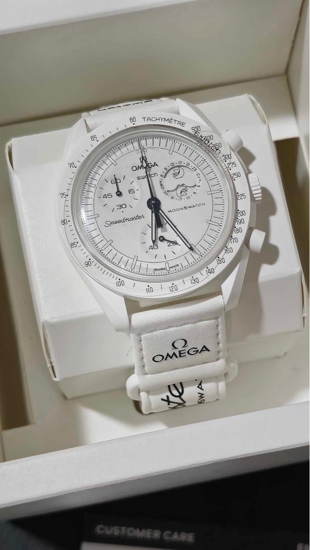 Swatch x Omega Snoopy Watch, Luxury, Watches on Carousell