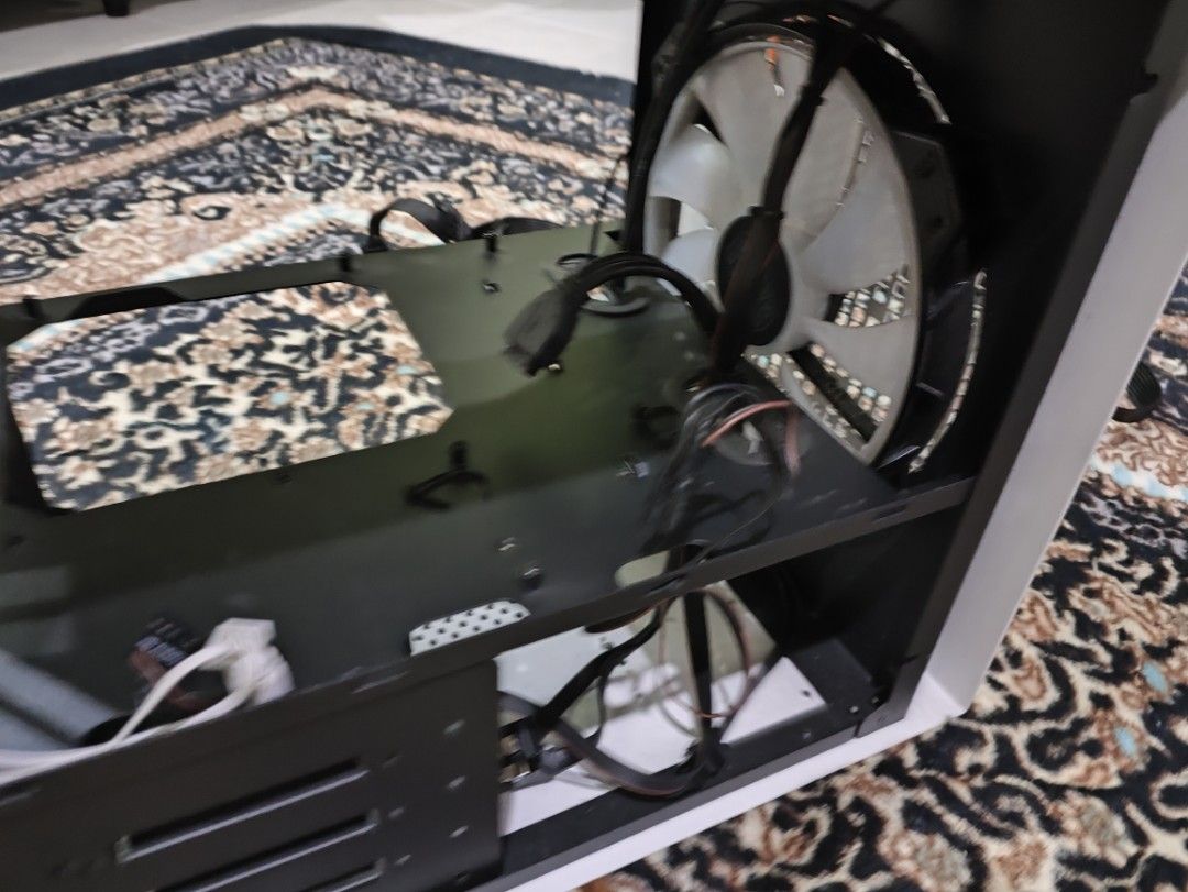 Tecware Quad Cube TG Casing, Computers & Tech, Desktops on Carousell