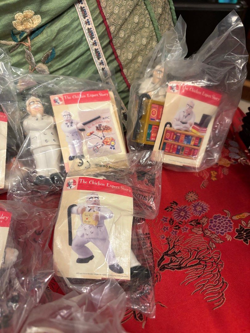 Vintage KFC Figure Model Colonel Sanders Rare Collection set, Hobbies ...