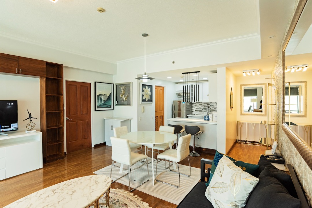 74 sqm 1 Bedroom Condo For Rent in One Legazpi Park Makati Metro Manila ...