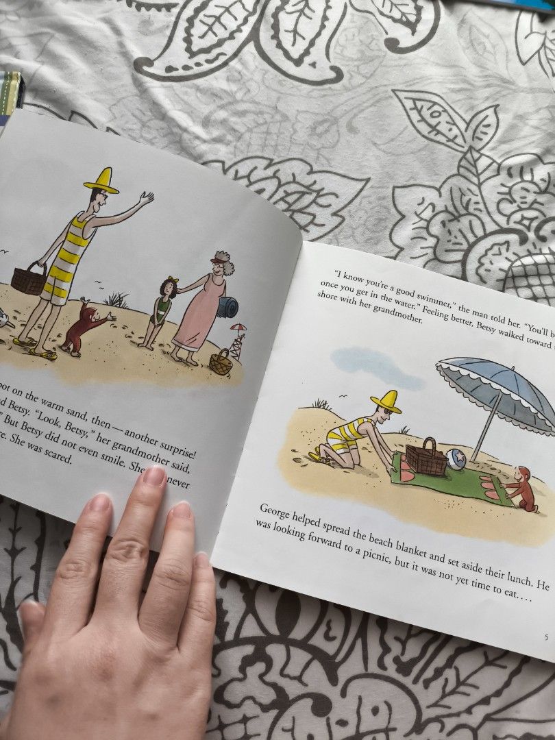 Buku Cerita anak curious George goes to the beach pantai vacation buku ...