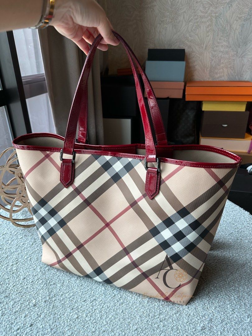Burbery Nova Check Tote, Luxury, Bags & Wallets on Carousell