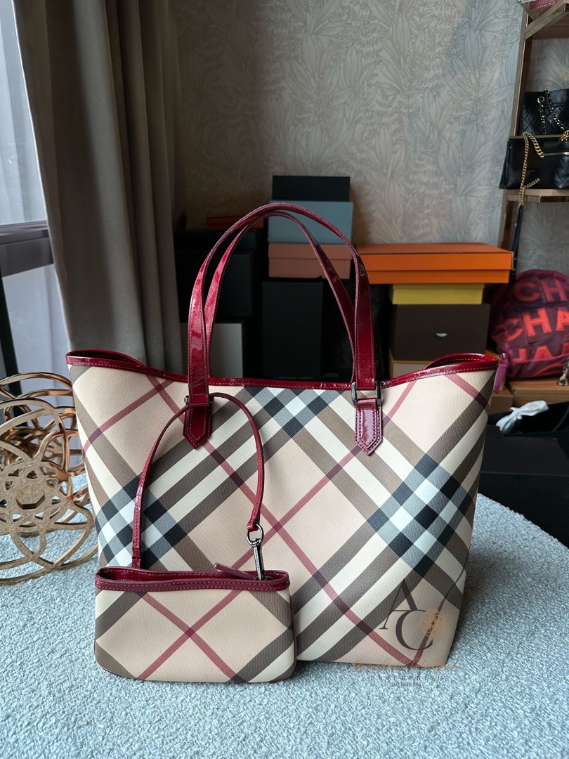 Burbery Nova Check Tote, Luxury, Bags & Wallets on Carousell