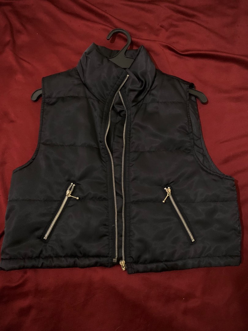 Goth death note inspired cropped leather vest, Women's Fashion, Tops ...