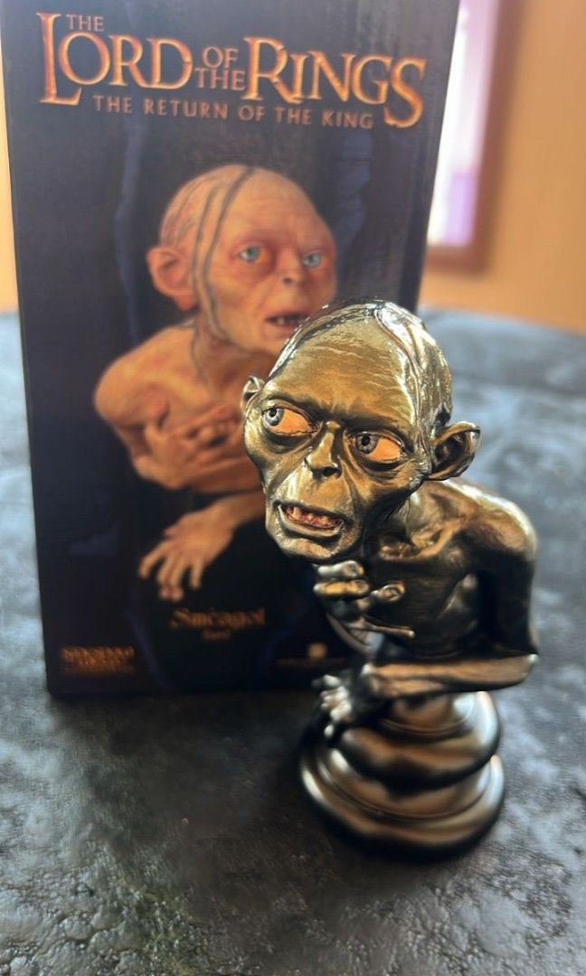 LOTR Smeagol Gollum Mini Bust Tourism Malaysia Exhibition Exclusive ...