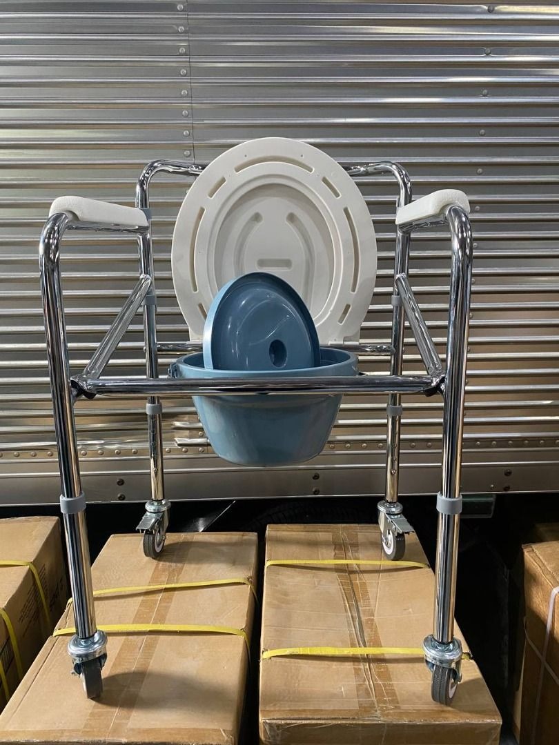 STANDARD COMMODE CHAIR, Health & Nutrition, Medical Supplies & Tools on ...