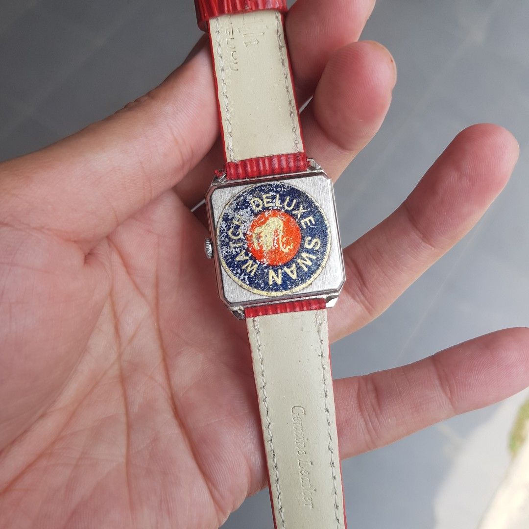 Swan Vintage Watch, Men's Fashion, Watches & Accessories, Watches on ...