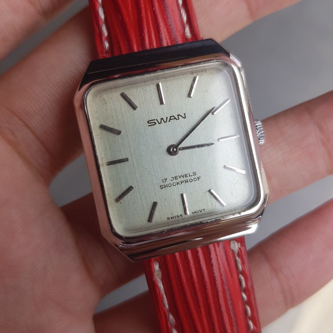 Swan Vintage Watch, Men's Fashion, Watches & Accessories, Watches on ...