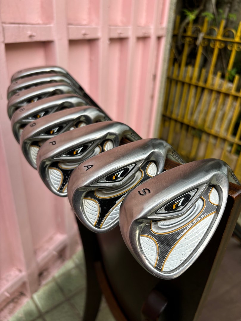 Taylormade R7 Golf Set with Nike Bag, Sports Equipment, Sports & Games ...