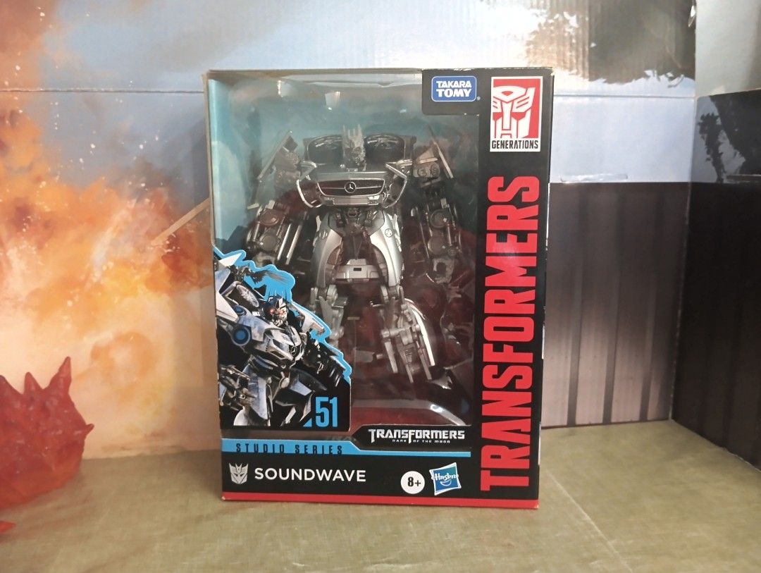Transformers Studio Series 51 Deluxe Class Soundwave, Hobbies & Toys ...