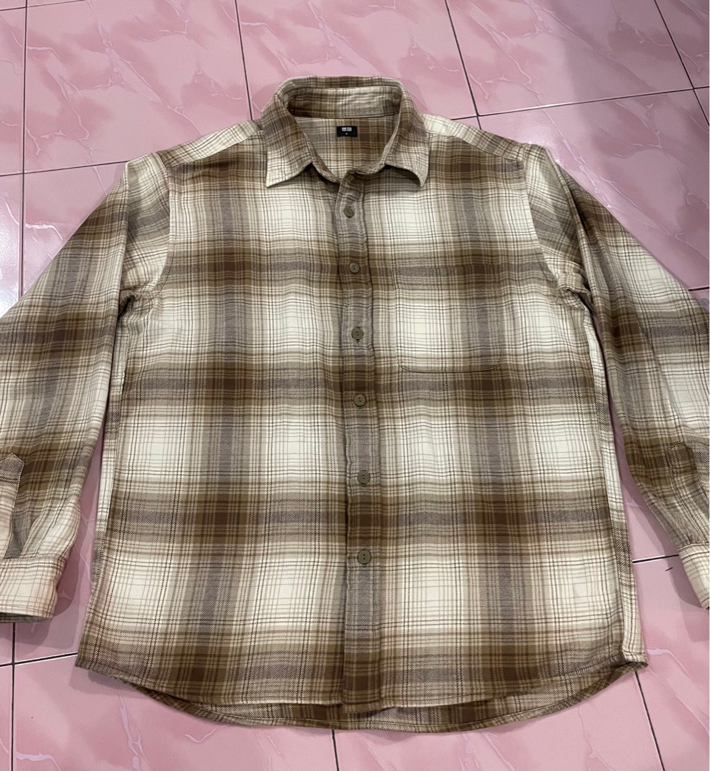 UNIQLO | KEMEJA UNIQLO LENGAN PANJANG, Men's Fashion, Tops & Sets ...