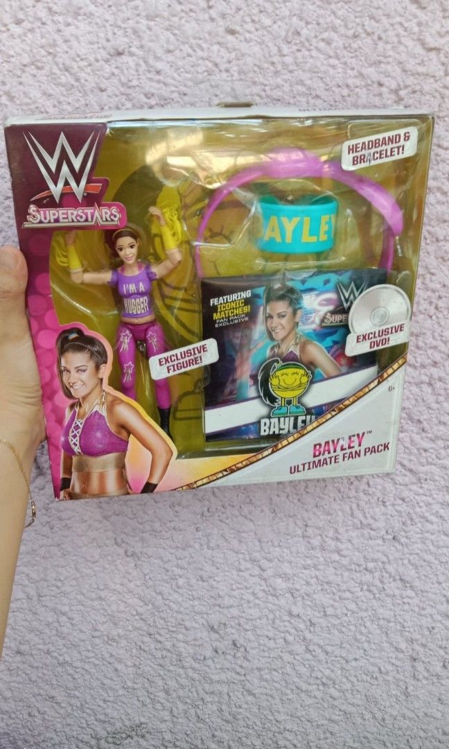 WWE Superstars Bayley Ultimate Fan Pack Exclusive Figure DVD Set ...