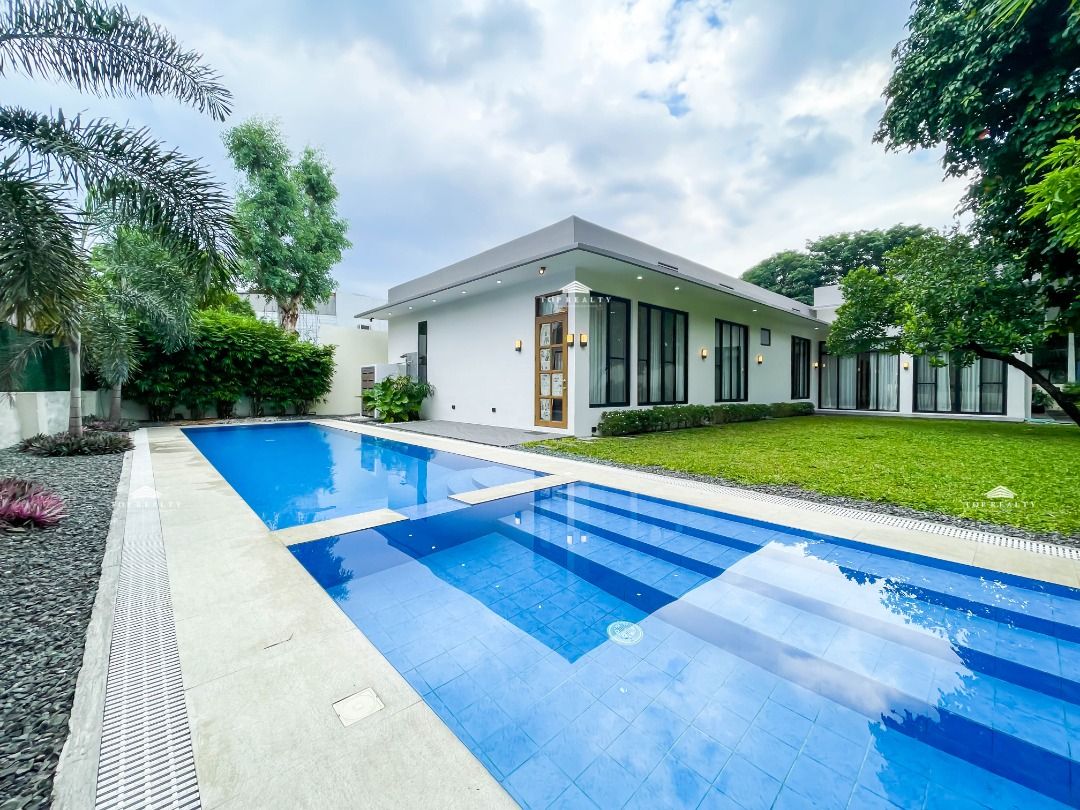 66.4k/sqm House and Lot for Sale in Philam Homes along Las Pinas City ...