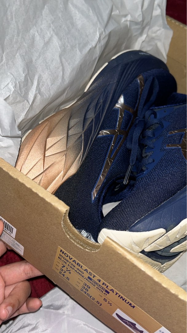 Asics Novablast 4 Platinum, Women's Fashion, Footwear, Shoe inserts on ...