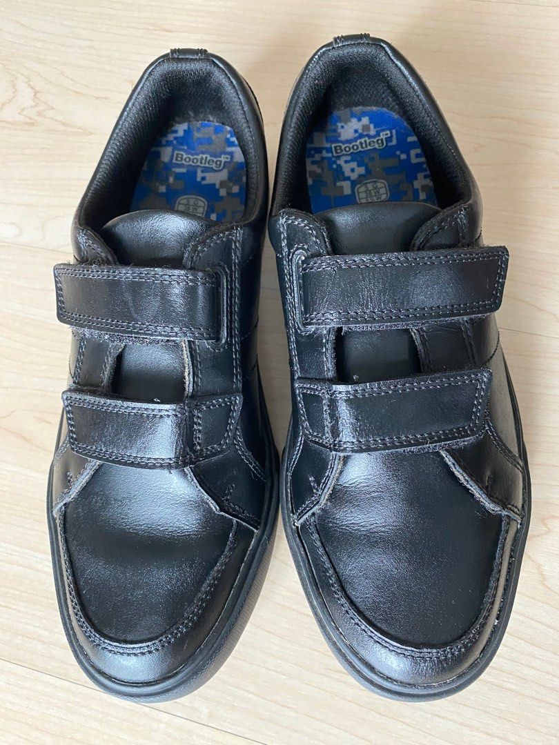 Clarks Bootleg, Men's Fashion, Footwear, Casual shoes on Carousell