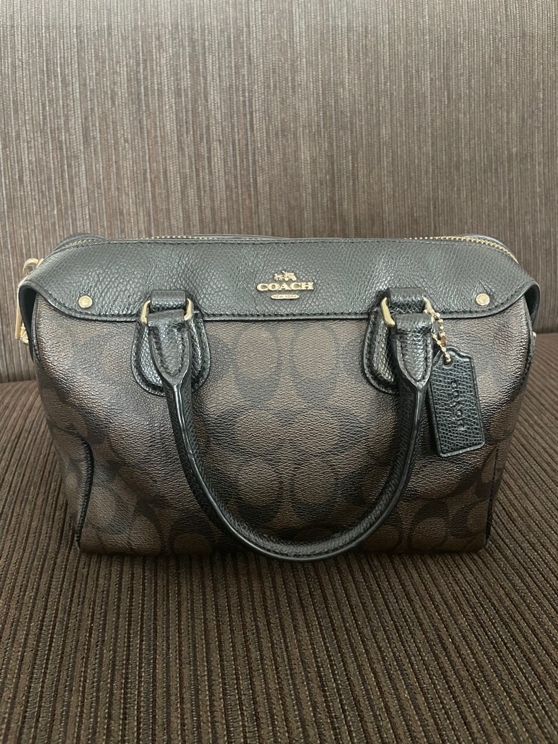 Coach Bag, Women's Fashion, Bags & Wallets, Cross-body Bags on Carousell