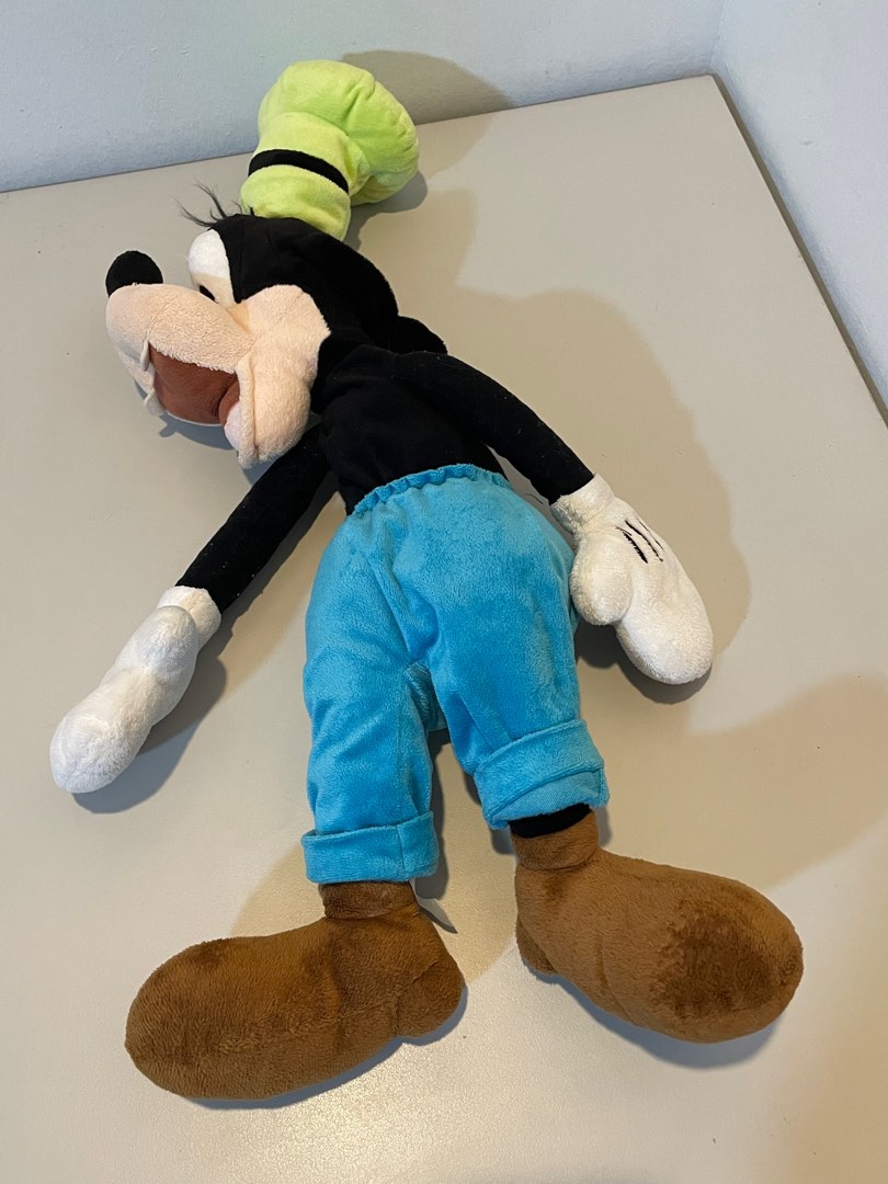 Disney Goofy plush stuff toy, Hobbies & Toys, Toys & Games on Carousell