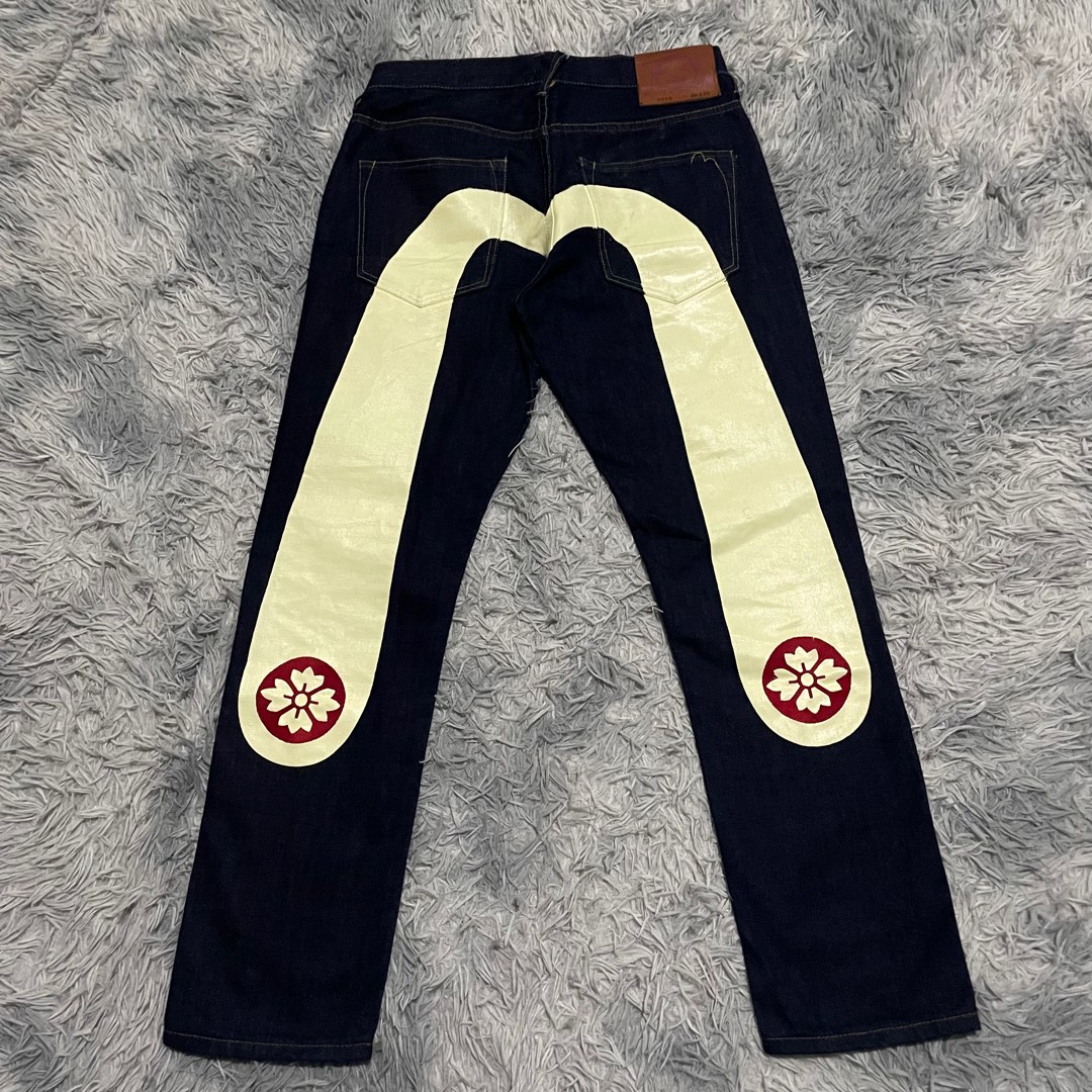 EVISU DAICOCK FLOWER KAMUN PANTS, Men's Fashion, Activewear on Carousell