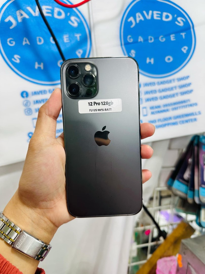Iphone 12 Pro 128gb 98% batt FU di lang makinis likod see pic, Mobile ...