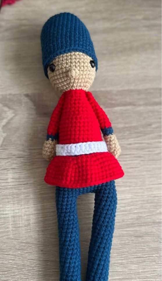 James the King Guard doll, Hobbies & Toys, Toys & Games on Carousell