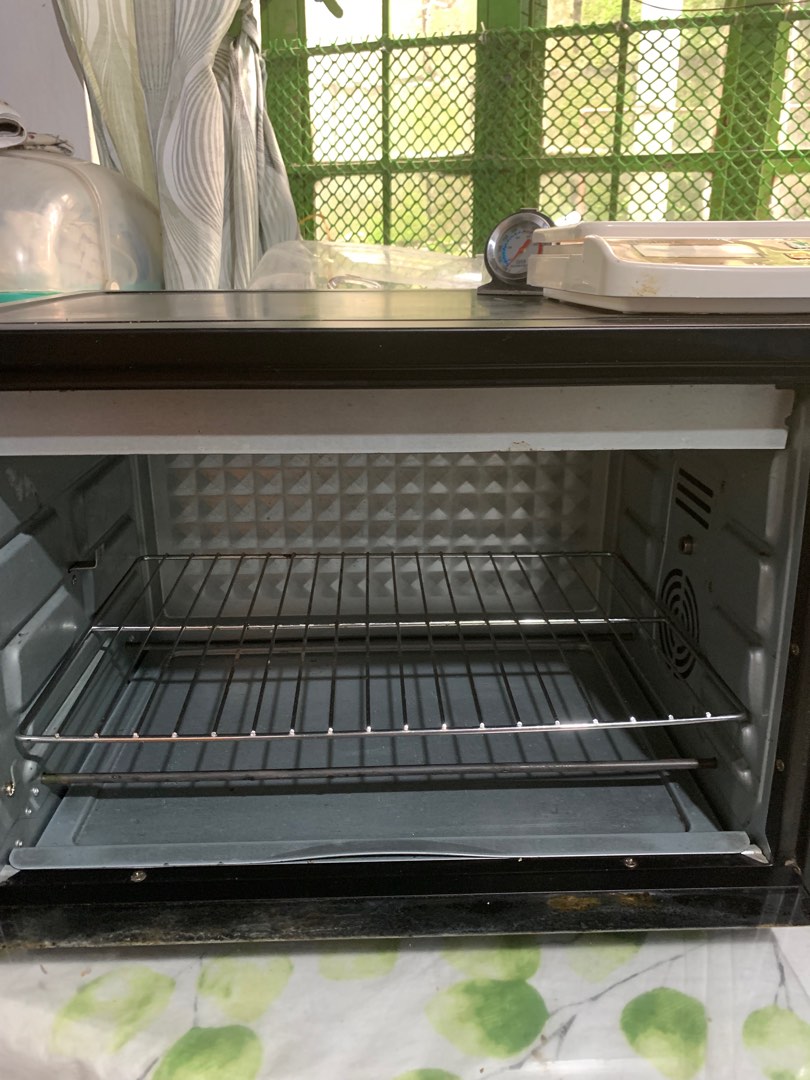 LIVING DIRECT ELECTRIC OVEN, Furniture & Home Living, Kitchenware ...