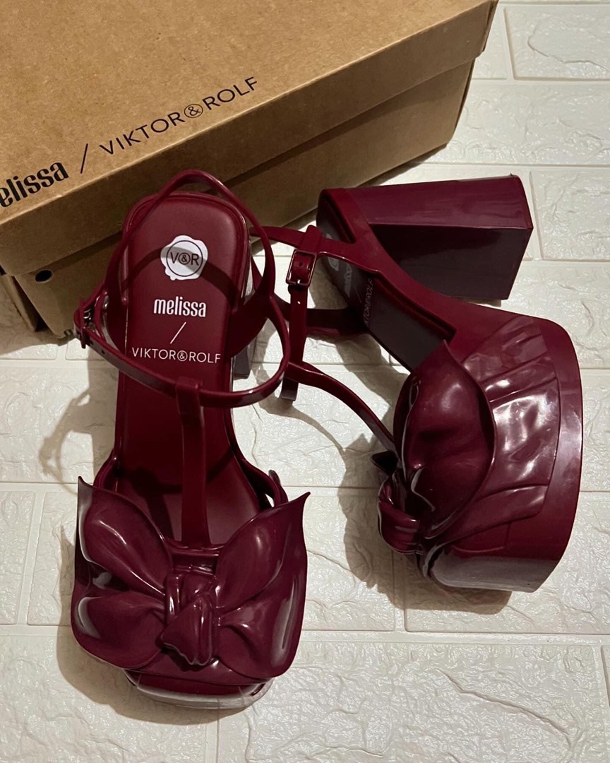 Melissa Party Hell Tie + Victor&Rolf US6, Women's Fashion, Footwear ...