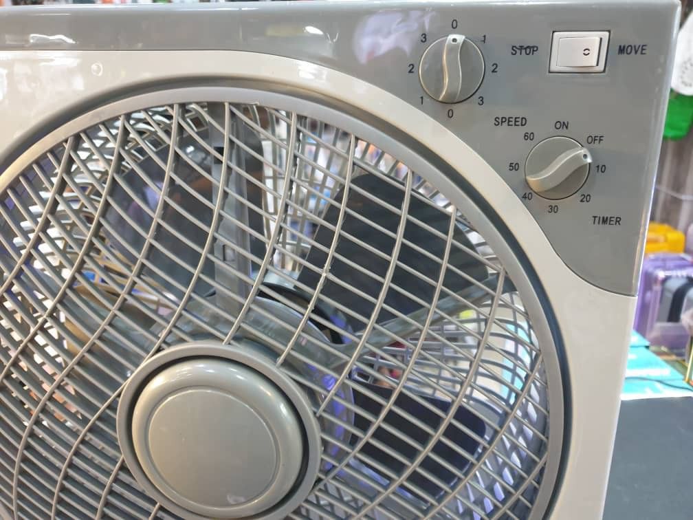 New ! ! Changli Crown Plastic Box Fan 12 inch 3 Speed SKU: V178 ...