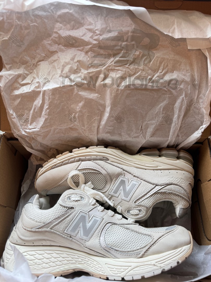 New balance 2002r Linen fog with sea salt and timberwolf, Women's ...