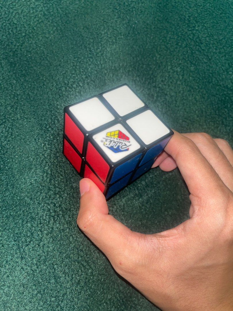 ORIGINAL RUBIKS CUBE 2x2, Hobbies & Toys, Toys & Games on Carousell