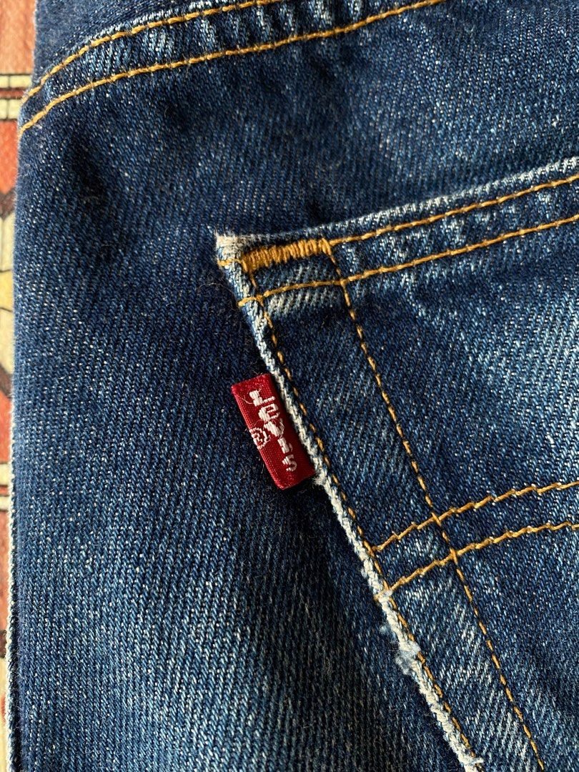 VINTAGE LEVIS 501 MADE IN USA, Men's Fashion, Bottoms, Jeans on Carousell