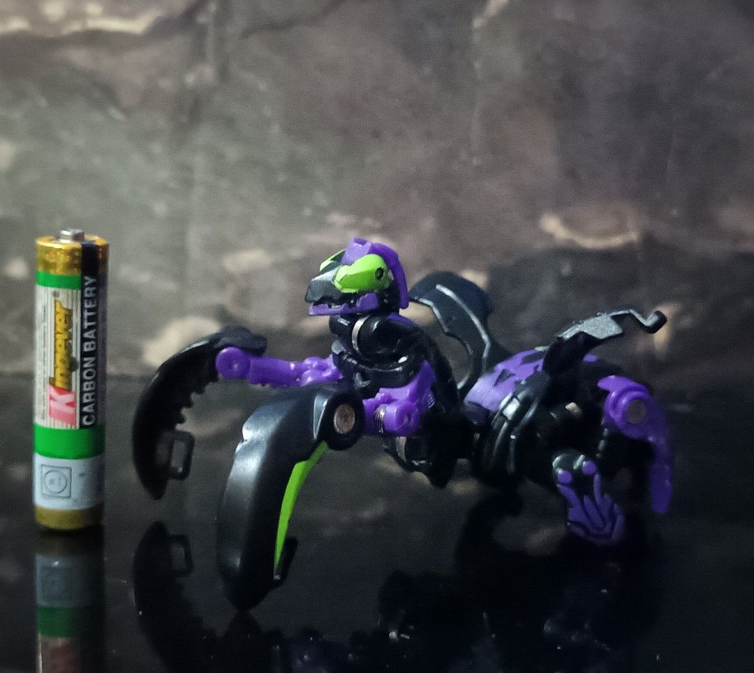 Bakugan Darkus Mantanoid Ultra, Hobbies & Toys, Toys & Games on Carousell