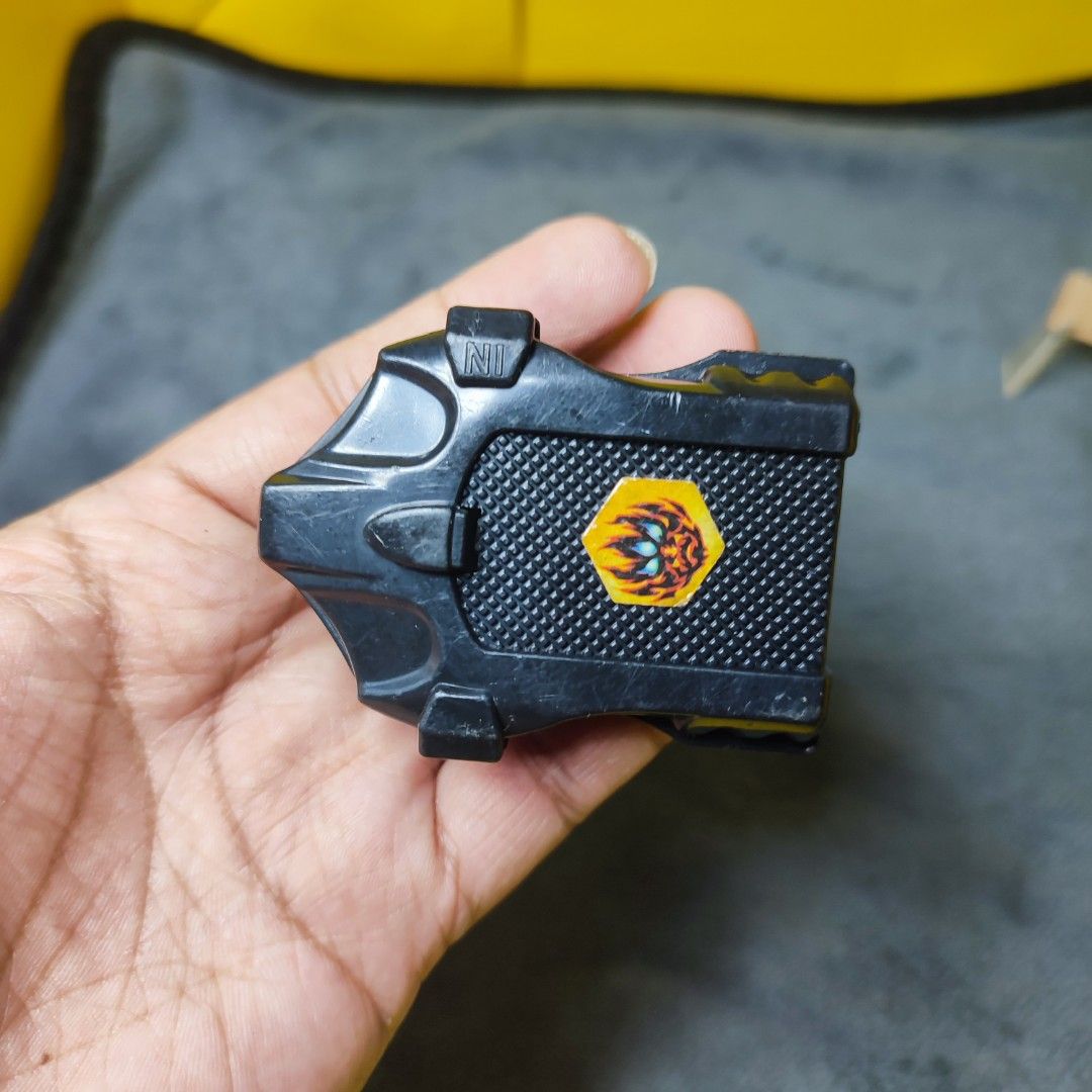 Beyblade shooter, Hobbies & Toys, Toys & Games on Carousell