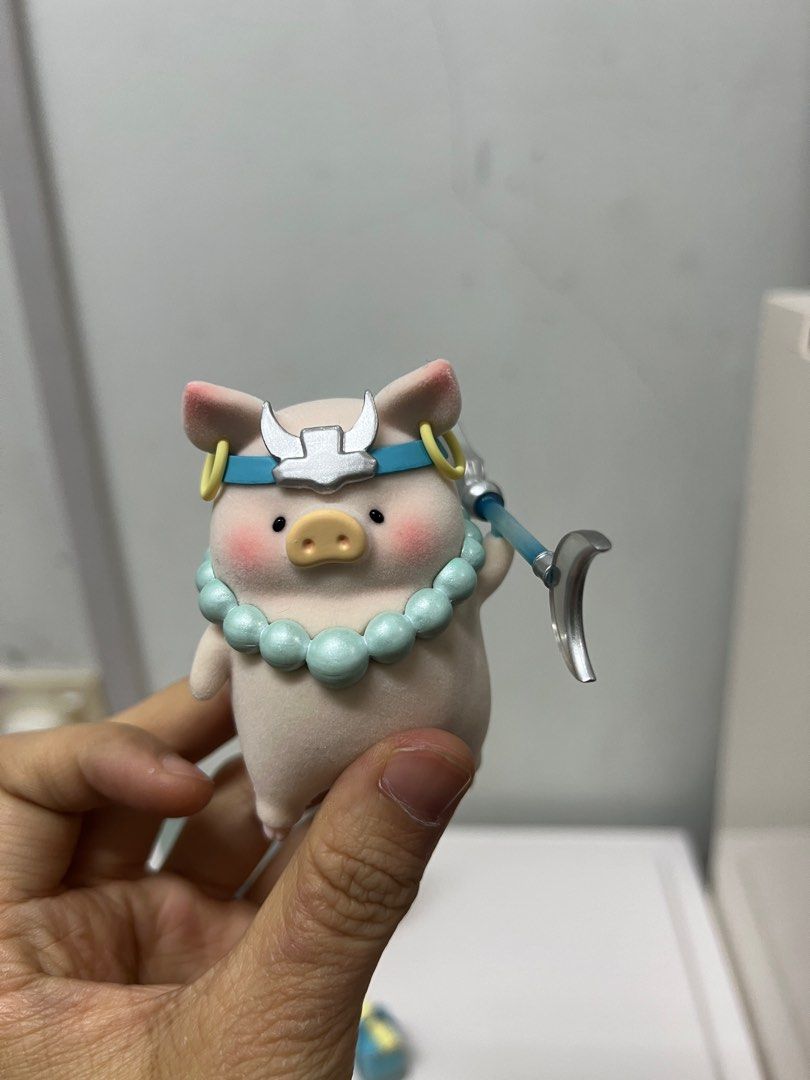 Blind box lulupig lulu pig sand monk 沙僧 lulu 猪 正版 盲盒 authentic original ...